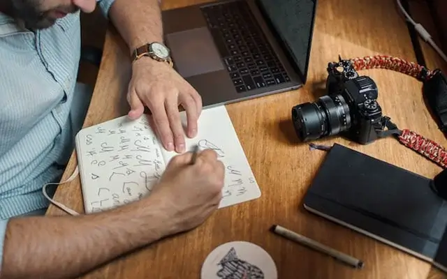 O que faz um Designer? Guia completo sobre a profissão